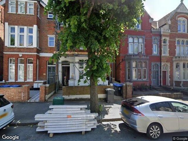 Studio Flat, Dean Road, NW2
