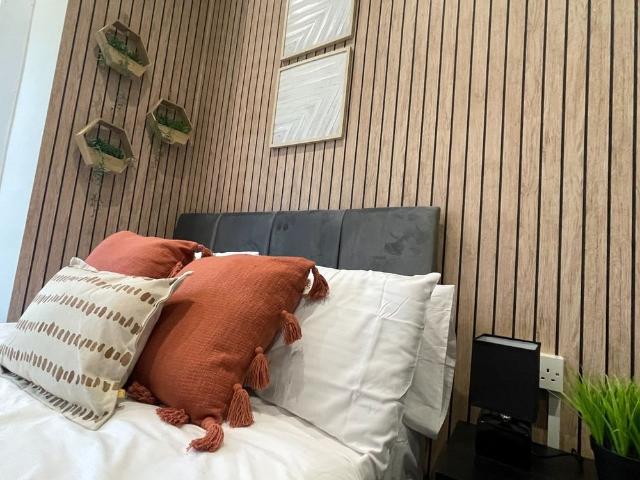 Studio Flat, Duncan Street, M7