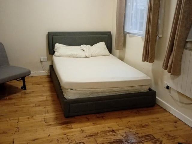 Studio Flat, Ellesmere Road, W4