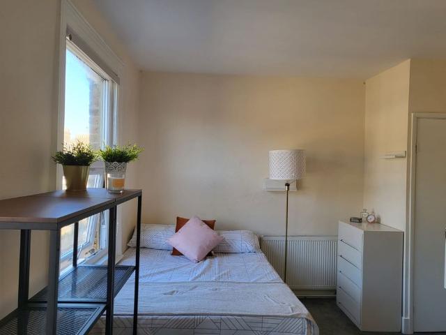 Studio Flat, Fairbridge Road, N19