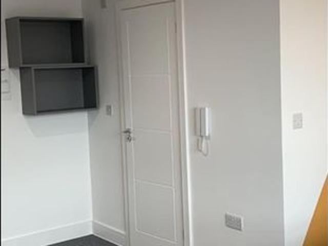 Studio Flat, Fishponds, BS16