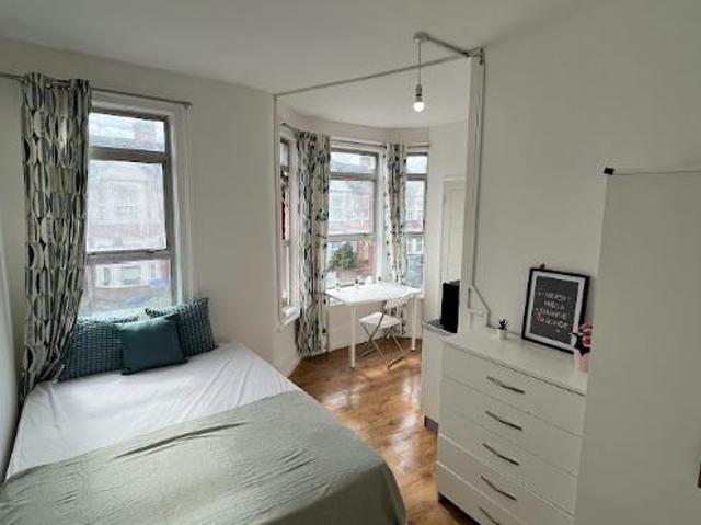 Studio Flat for Couple or 2 Friends