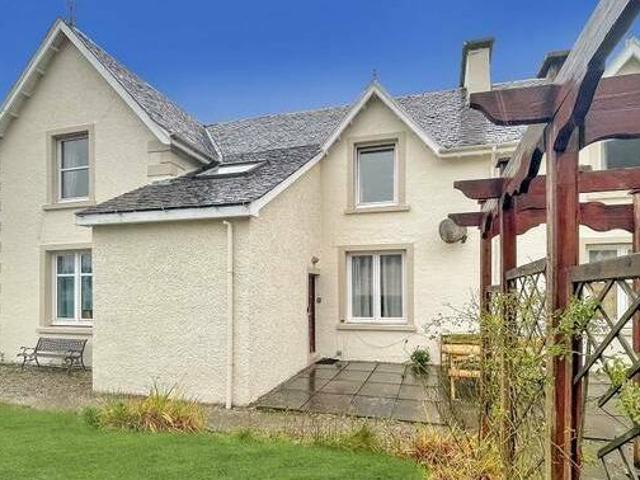 Studio flat for sale in 4 Nevis Bank Apartments Belford Road Fort William InvernessShire PH33 6
