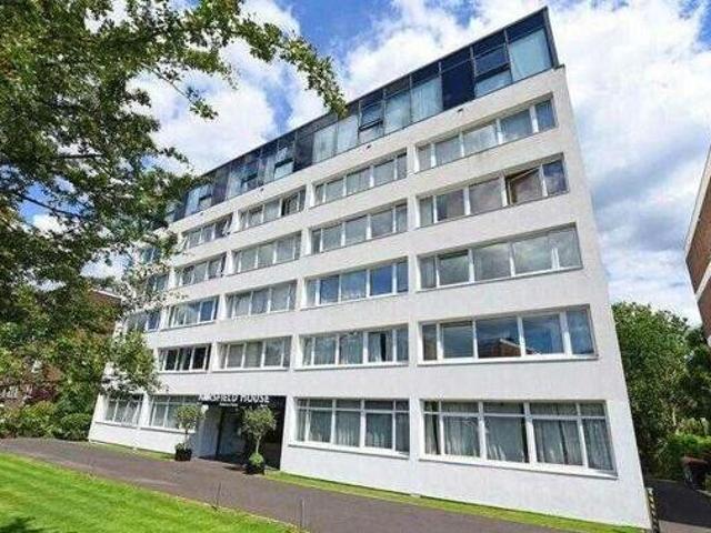 Studio Flat For Sale In 11 Kersfield Road