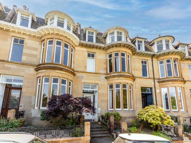 Studio flat for sale in 12 Princes Gardens, Dowanhill, G12