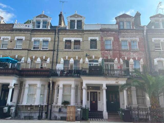 Studio flat for sale in 16 Stanwick Road, London, W14 8UH, W14