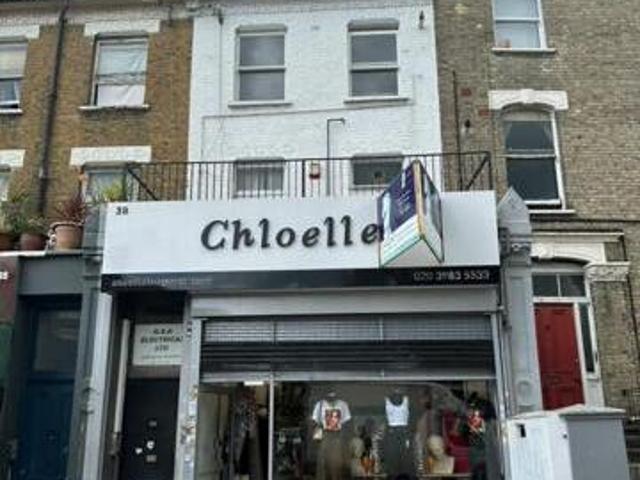 Studio Flat For Sale In 38 Shepherds Bush Road, London