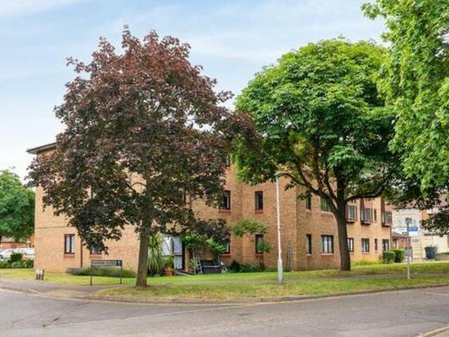 Studio Flat For Sale In Verona Close
