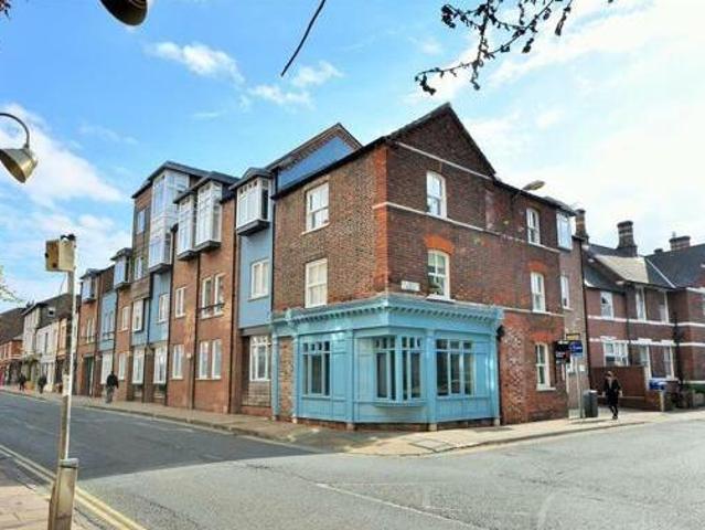 Studio Flat For Sale In Walmgate, York