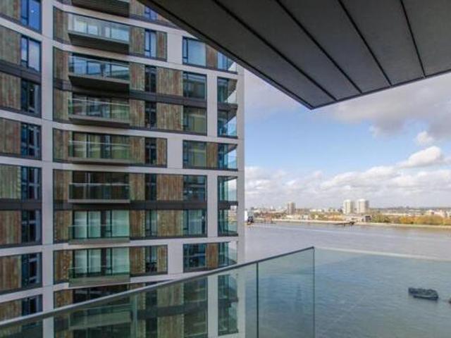 Studio Flat For Sale In Woolwich Riverside, London