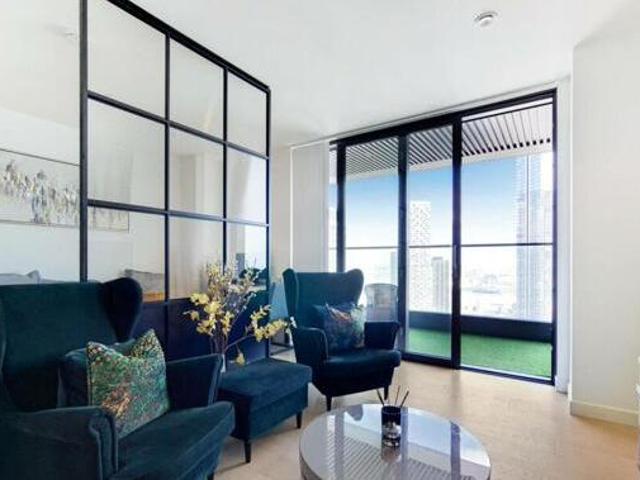 Studio Flat For Sale In Canary Wharf, London