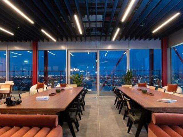 Studio Flat For Sale In Canary Wharf, London