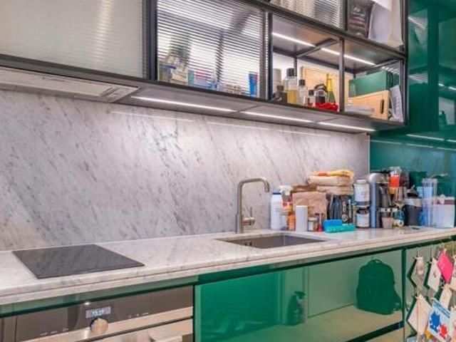 Studio Flat For Sale In Canary Wharf, London