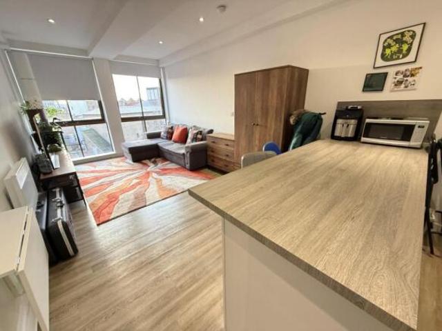 Studio flat for sale in Derngate, Northampton, NN1