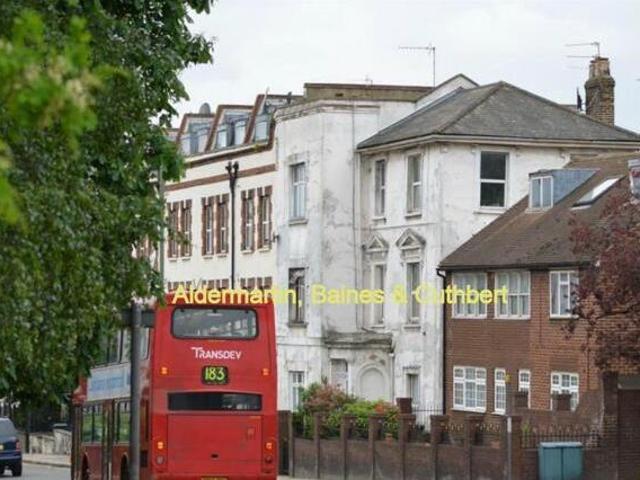 Studio Flat For Sale In Hendon
