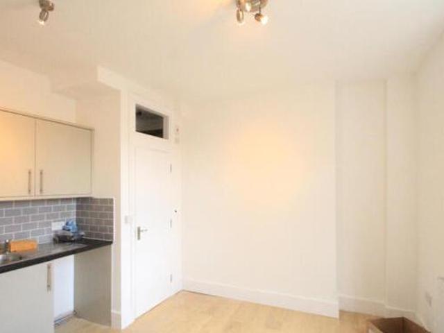Studio Flat For Sale In Holloway