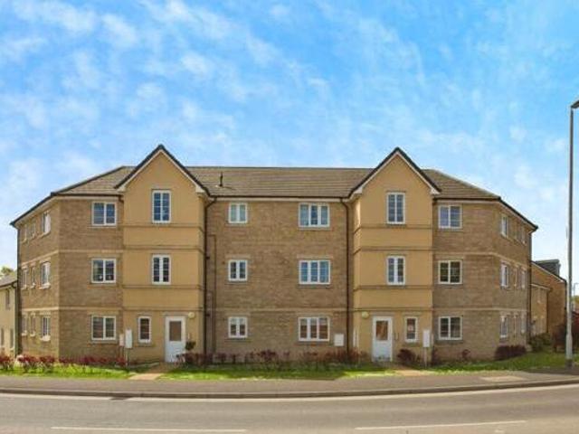 Studio Flat For Sale In Houndstone, Yeovil