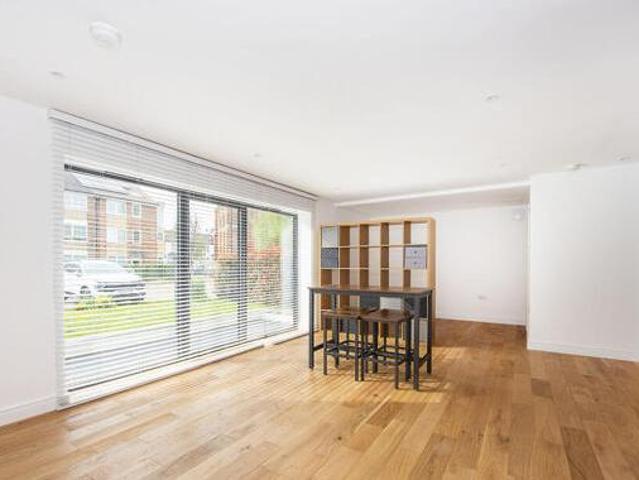 Studio Flat For Sale In London