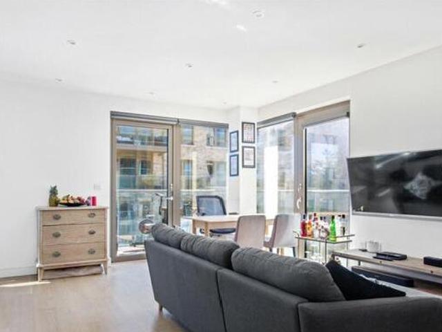 Studio Flat For Sale In London