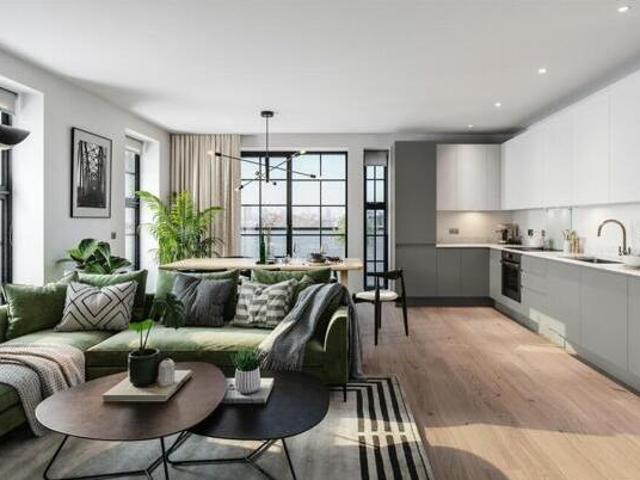 Studio Flat For Sale In London