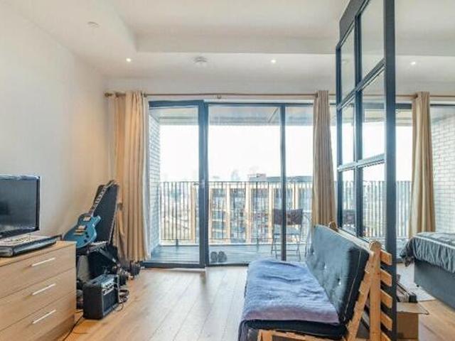 Studio Flat For Sale In London