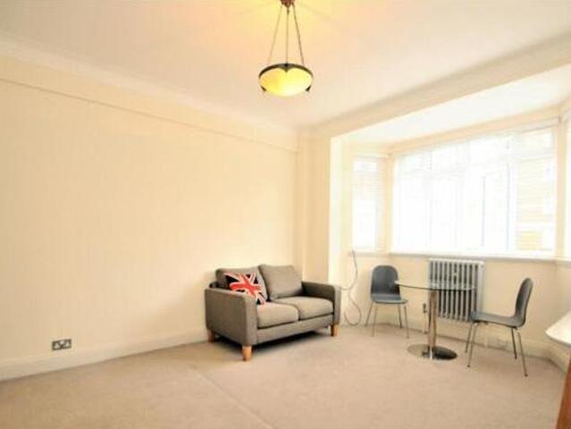 Studio Flat For Sale In London