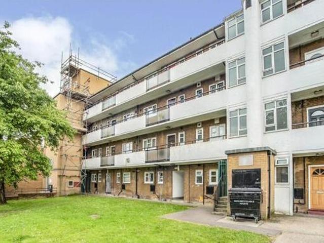 Studio Flat For Sale In London