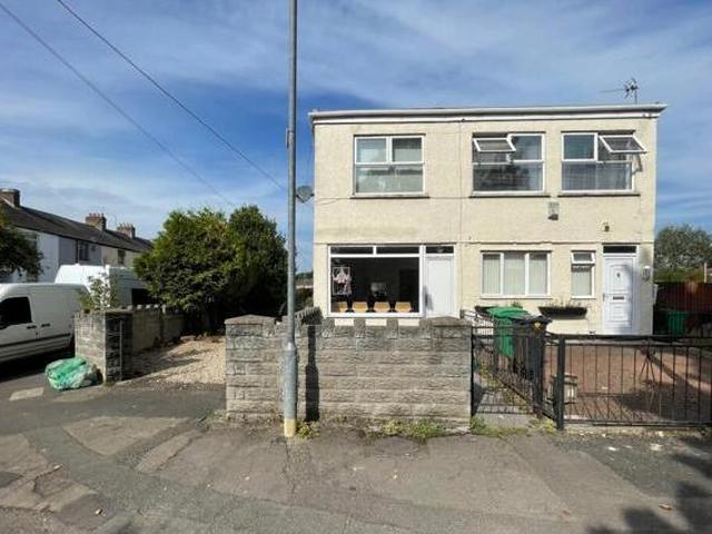 Studio Flat For Sale In Llandaff North