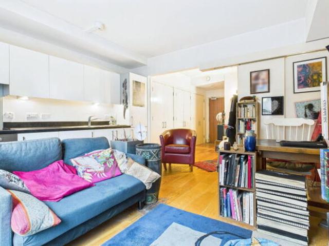 Studio flat for sale in New England Street, Brighton, BN1 4LS, BN1