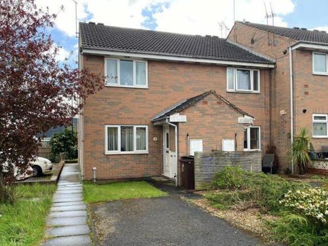 Studio Flat For Sale In Off White Lane