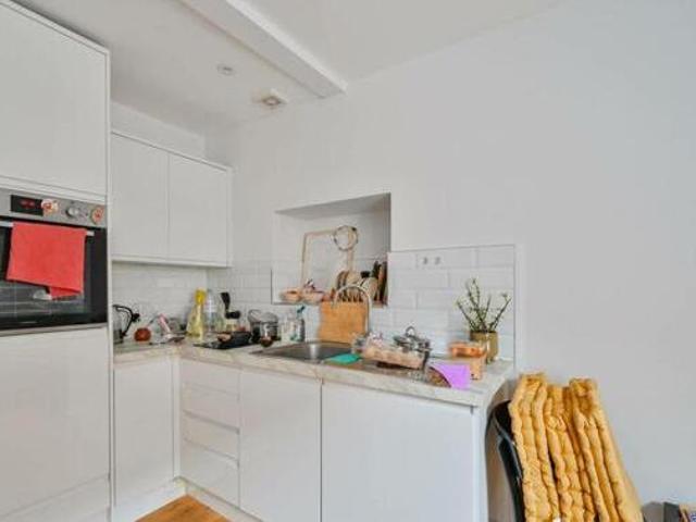 Studio Flat For Sale In Paddington, London