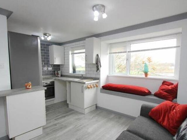Studio Flat For Sale In Rhoose