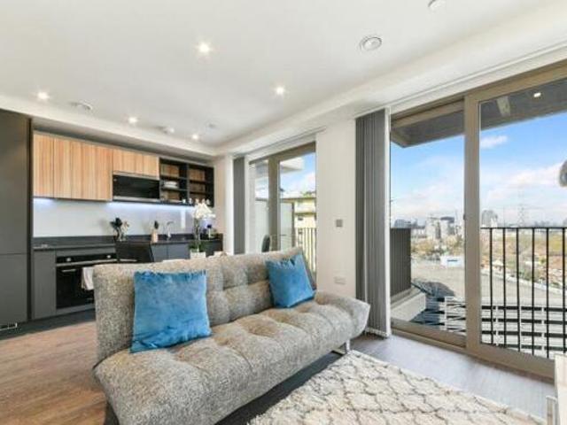 Studio Flat For Sale In Royal Docks West