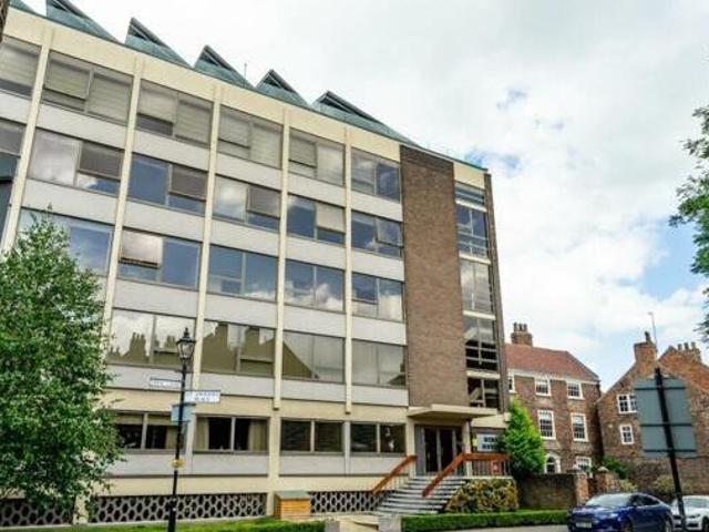 Studio Flat For Sale In Saviours Place