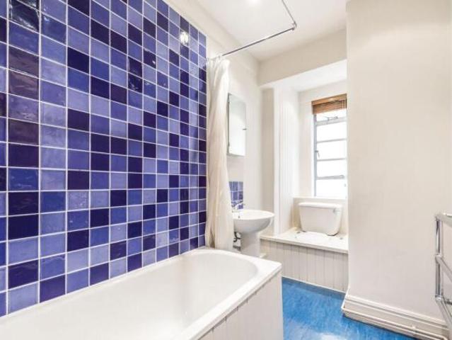 Studio flat for sale in Sloane Avenue, Chelsea, London, SW3