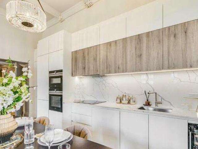 Studio Flat For Sale In St Georges Gardens, Glenburnie Road, London