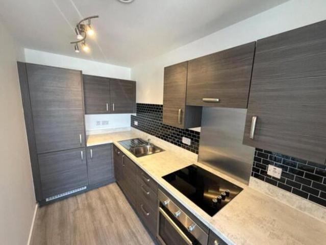 Studio flat for rent in 41 Mastmaker Road, London, E14