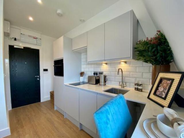 Studio flat for rent in 5 Chapter House, Howes Place, Cambridge, CB3 0UW, CB3