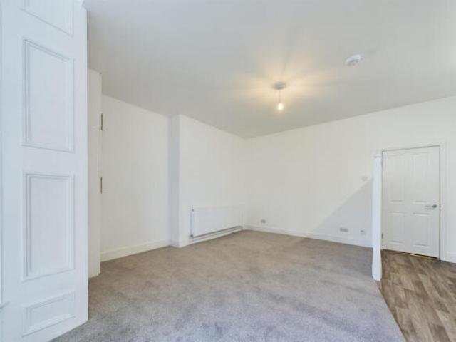 Studio flat for rent in 74 Beverley Road, Hull, Yorkshire, HU3