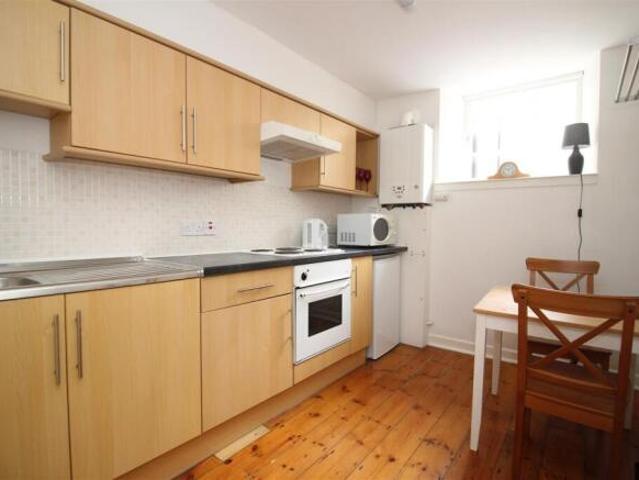 Studio flat for rent in 10a Monmouth Place, City Centre, Bath, BA1