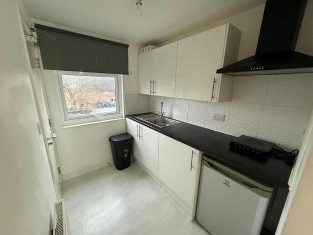 Studio flat for rent in 112 Prior Deram Walk, Coventry, CV4