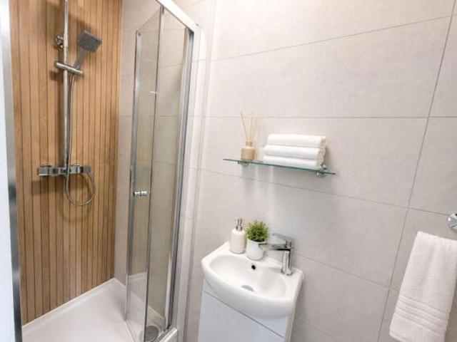 Studio flat for rent in 134 Uttoxeter Old Road, Derby, DE1