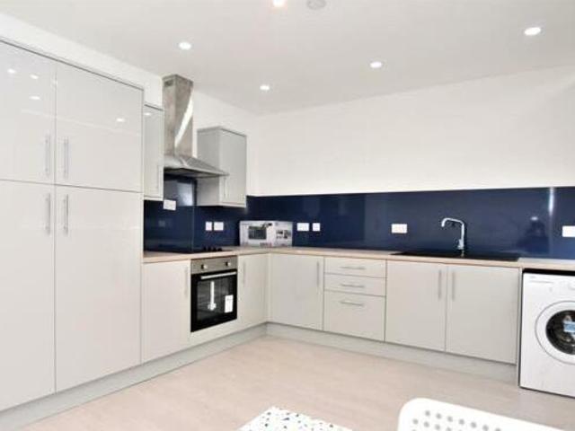 Studio Flat For Rent In 139,dalton Road