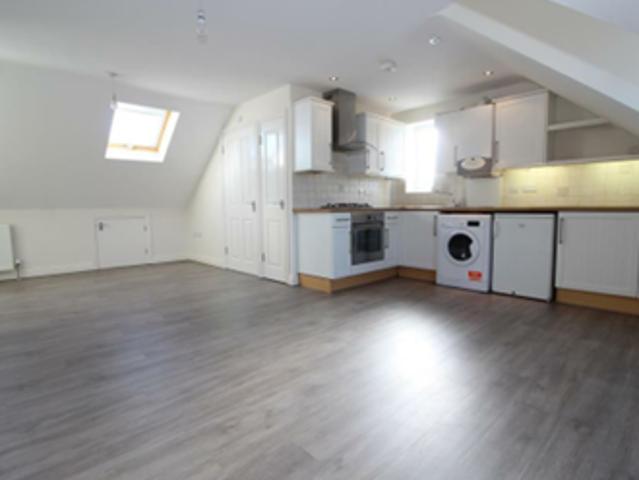 Studio flat for rent in 2 Beresford Road, ST ALBANS, AL1