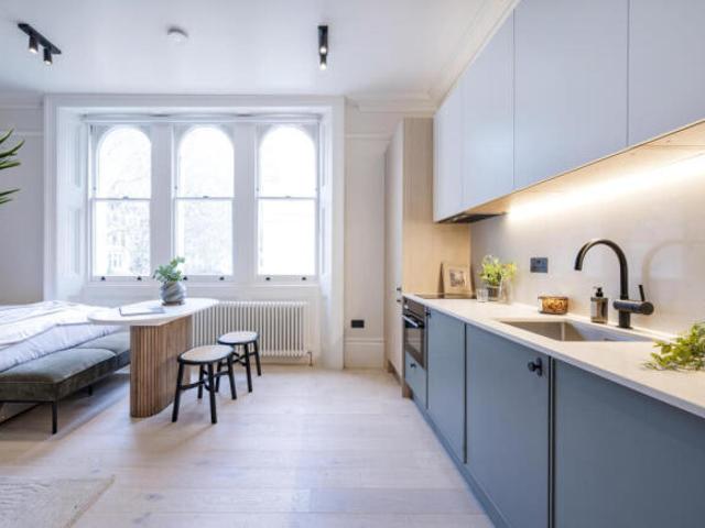 Studio flat for rent in 32 33 Kensington Gardens Square, W2
