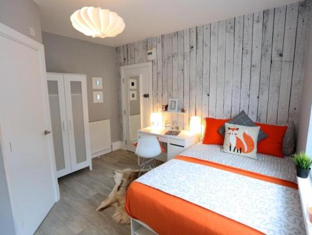 Studio flat for rent in Tavistock Street, Luton, Bedfordshire, LU1 3UT, LU1