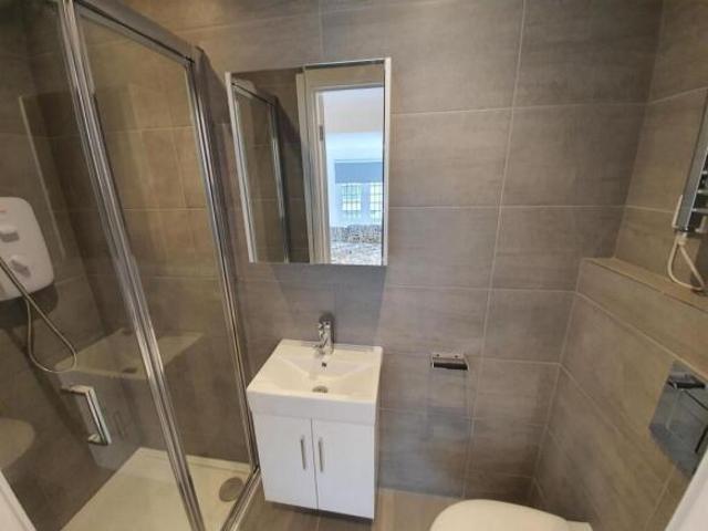 Studio flat for rent in Temple Gardens, London, NW11