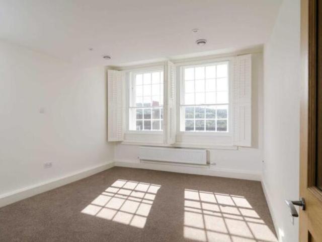 Studio flat for rent in The Coachworks, BA1