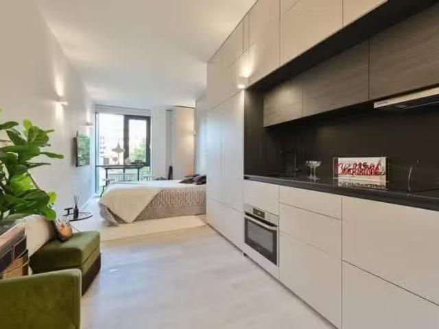 Studio flat for rent in The Apex, Harrow, HA1