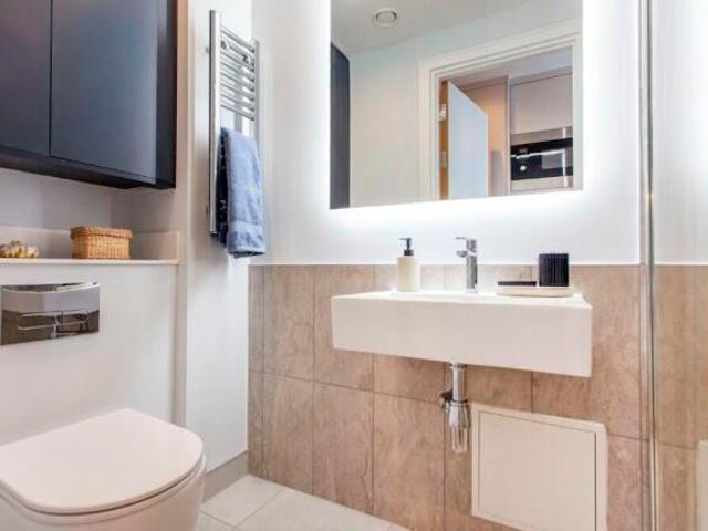 Studio flat for rent in The Apiary, 1A The Mall, London, W5